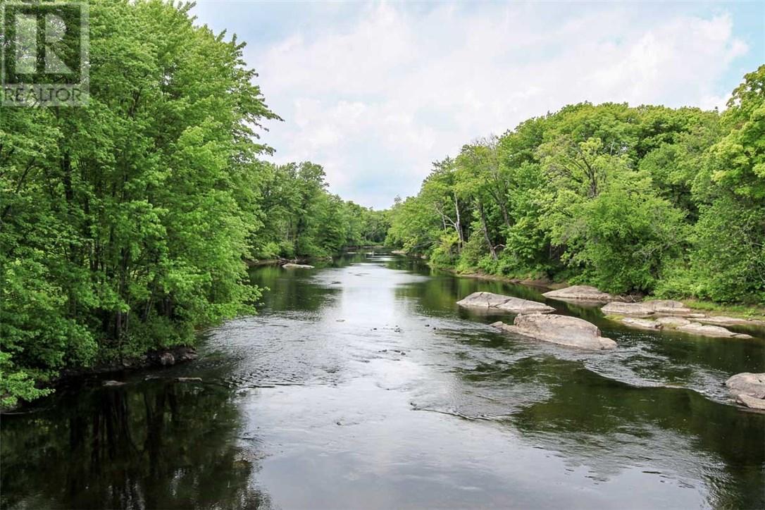 6928 169 COUNTY Road, Ramara, Ontario L0K 2B0 (18639376) - Cygnus ...